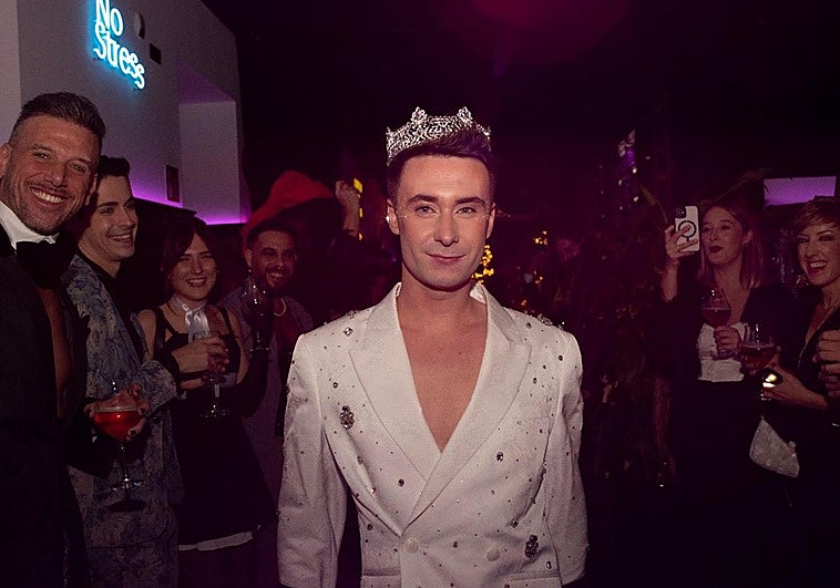 Andoni Calvo, el rey de la noche en la 'Gala del Met' de Olabeaga | El Correo